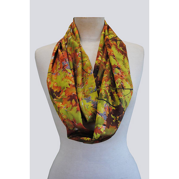 Loop Scarf in Autumn Trees Print – Zilpah Tart